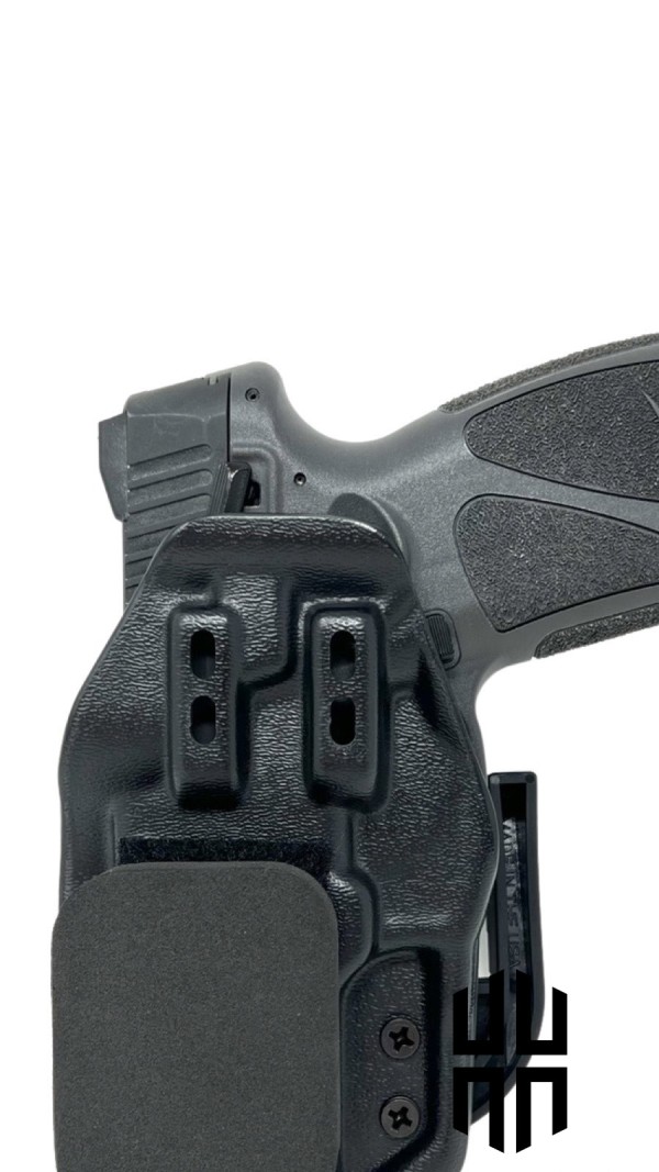 Taurus G3X Holster: A comfortable Taurus G3x Holster