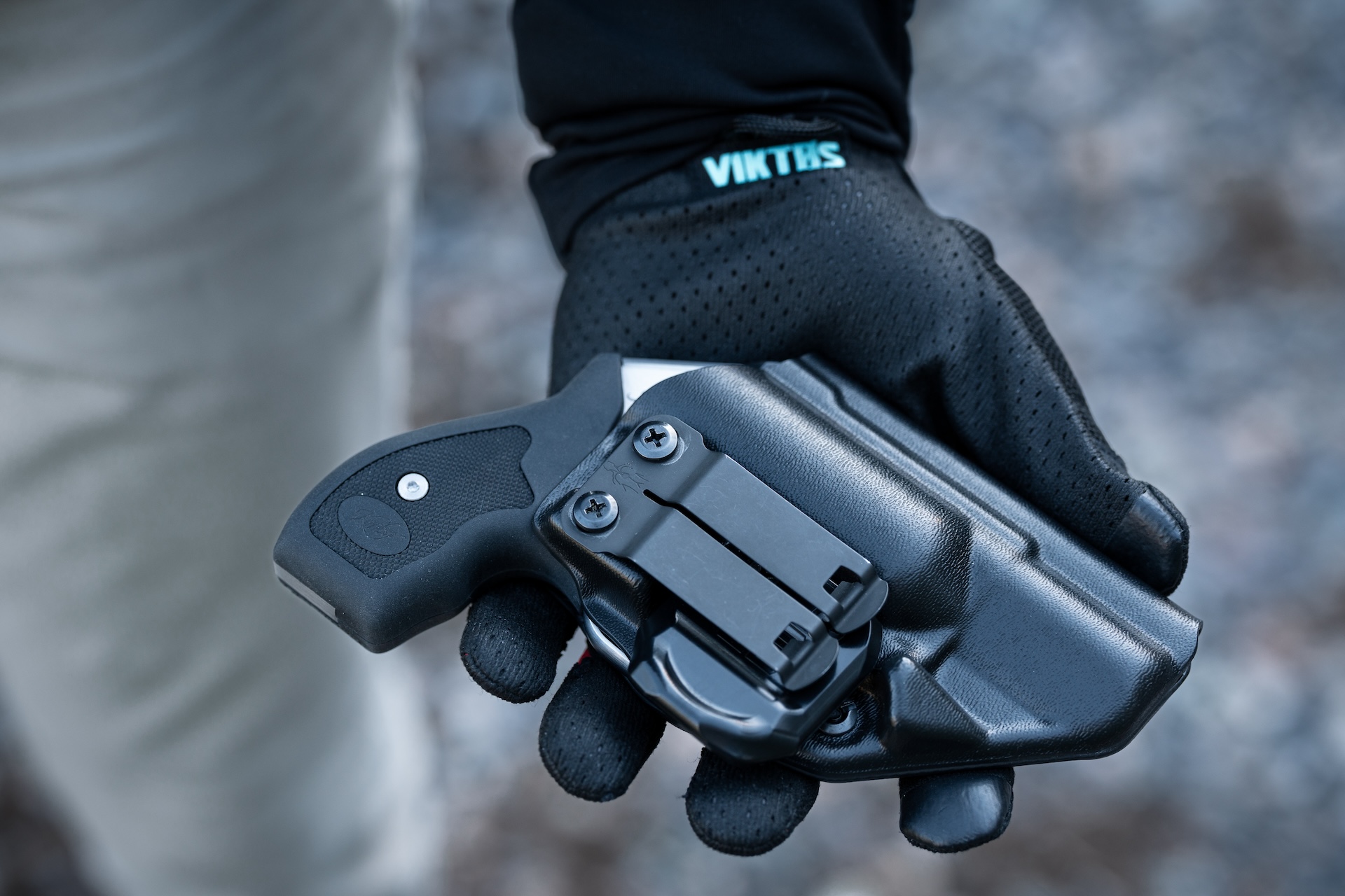 Kimber K6xs Holster: A comfortable concealable revolver holster